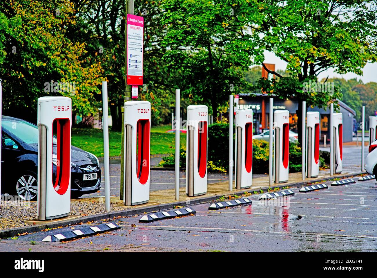 Car charging points hi-res stock photography and images - Alamy