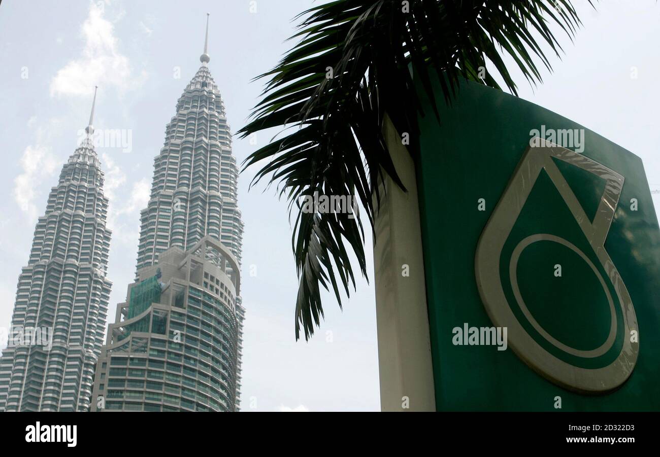 Petronas Logo High Resolution Stock Photography and Images - Alamy