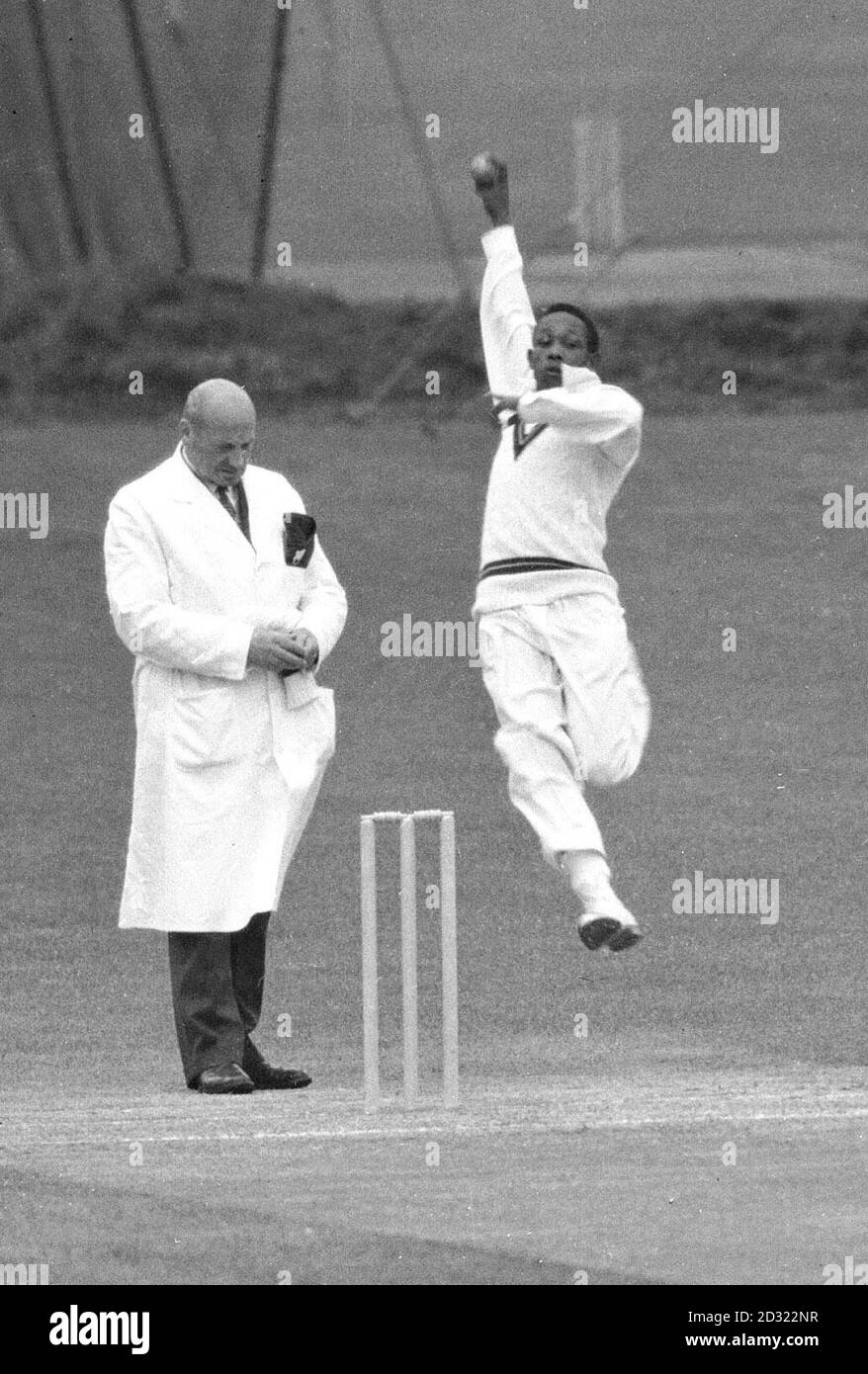 Roy gilchrist hi-res stock photography and images - Alamy