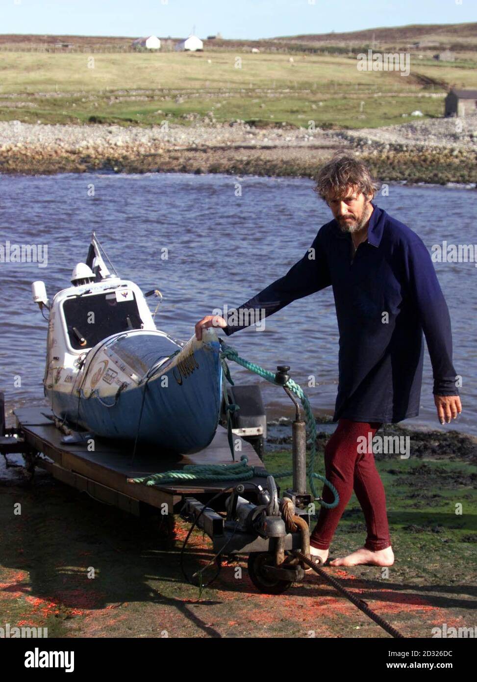 Trans atlantic canoeing hero peter bray brings hi-res stock photography ...