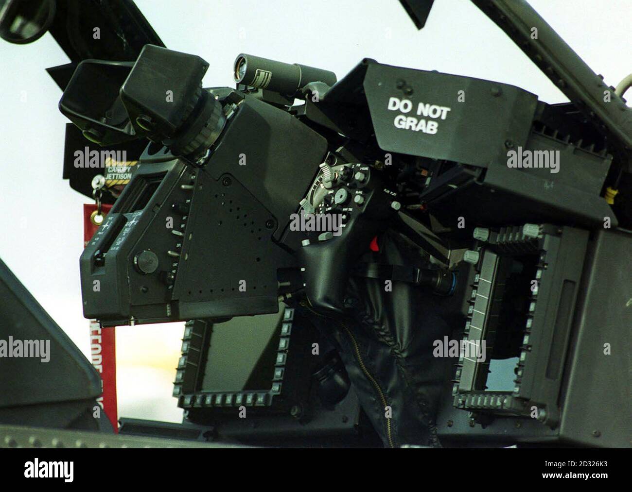 The front cockpit of the British Army's new Apache Longbow helicopter ...