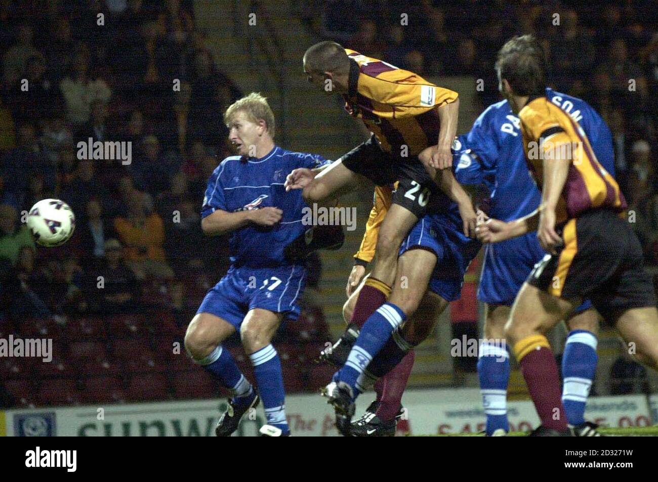 Andy tod heads hi-res stock photography and images - Alamy