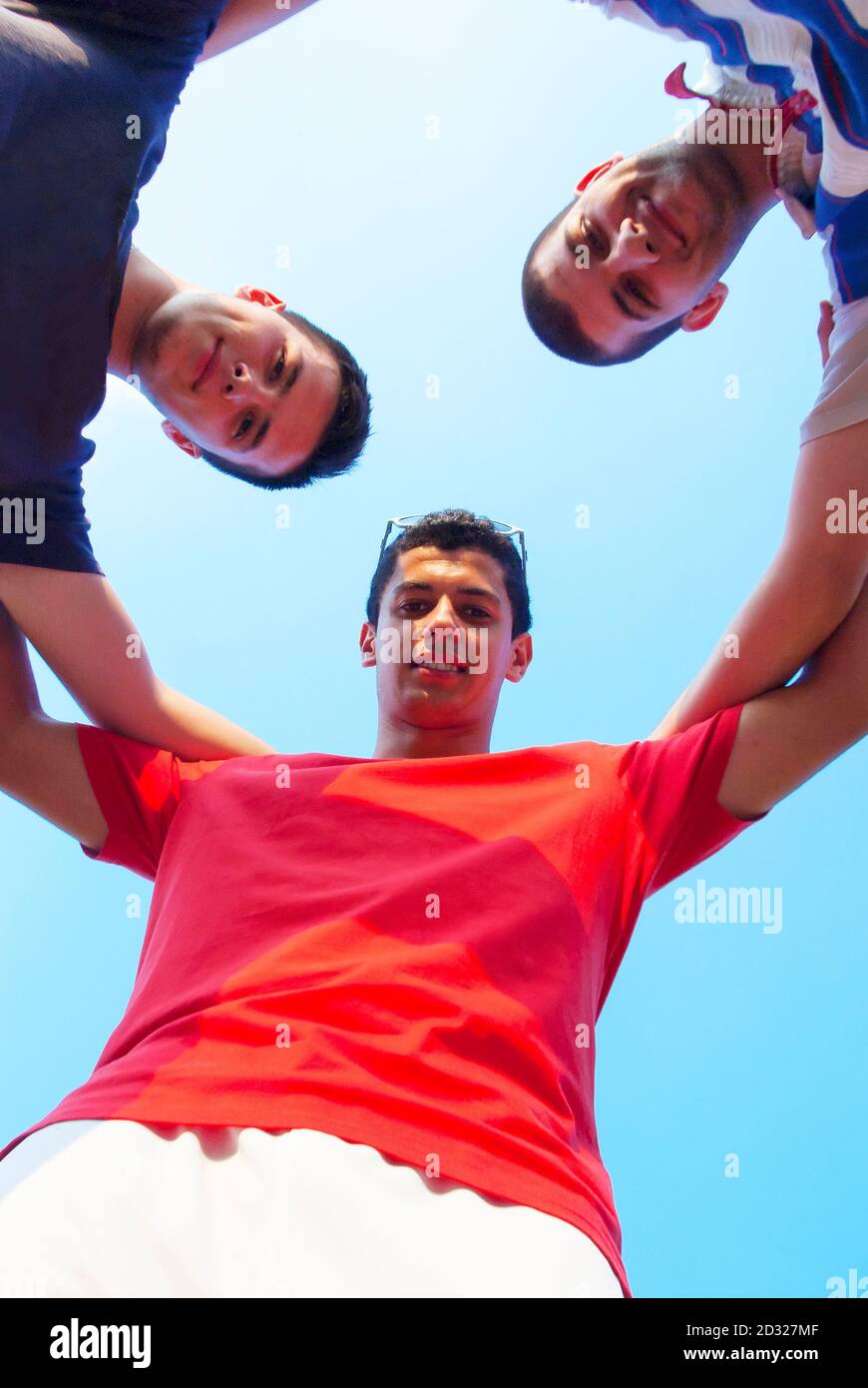Group of three friends hi-res stock photography and images - Alamy