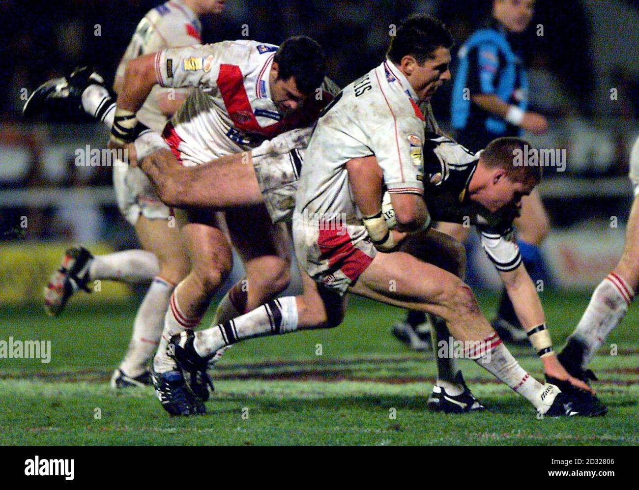 Tetleys bitter super league game between st helens hi-res stock ...