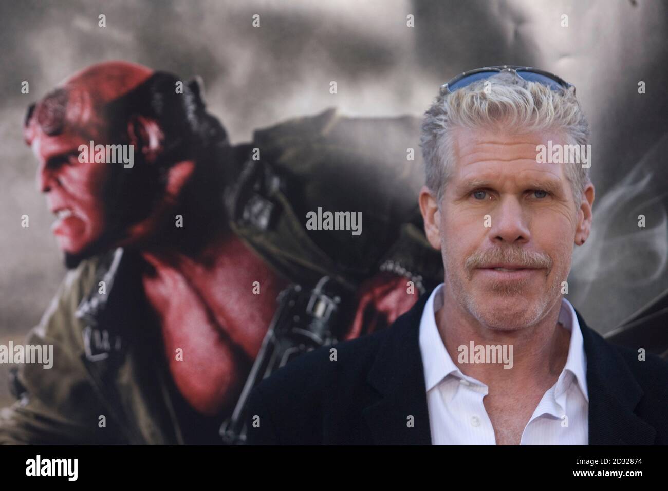 Ron perlman hellboy ii hi-res stock photography and images - Alamy