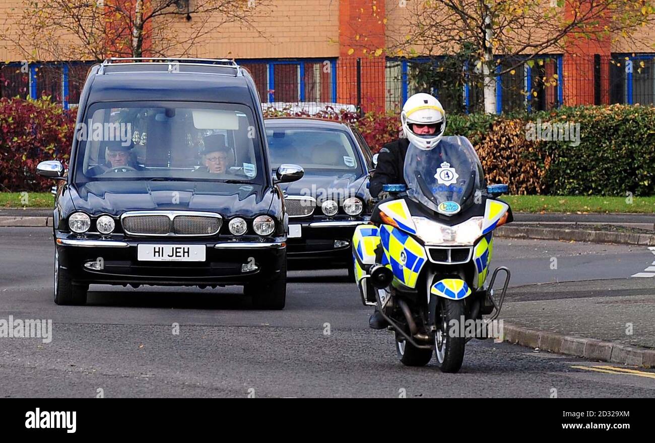 To nuneaton crematorium hi-res stock photography and images - Alamy