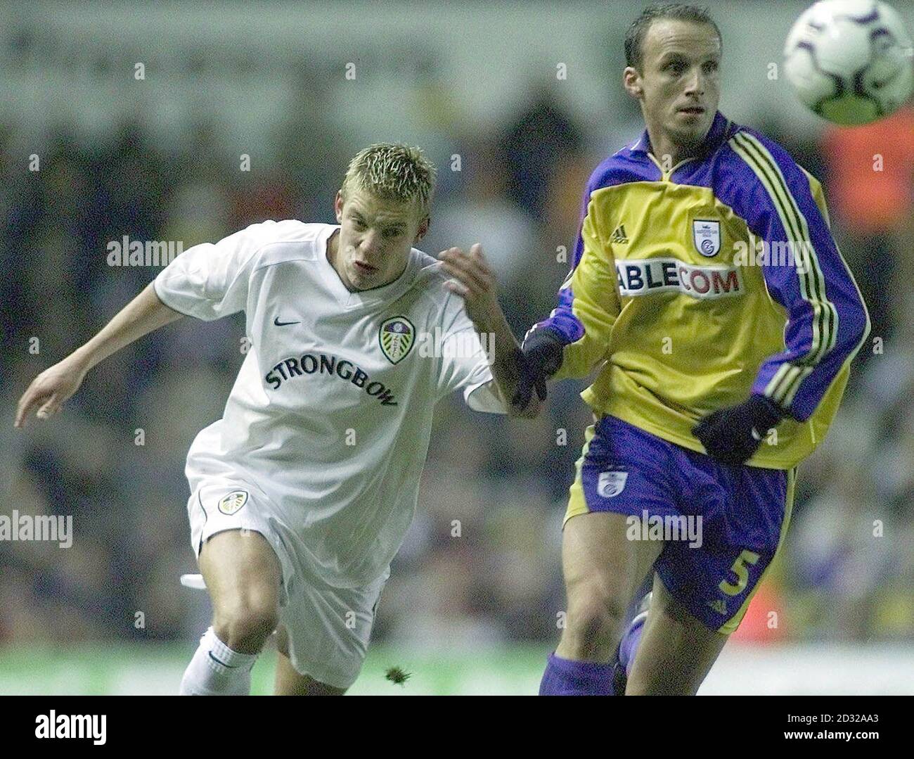 Leeds's Alan Smith (left) and Grasshoppers's Marc Hodel during the UEFA ...