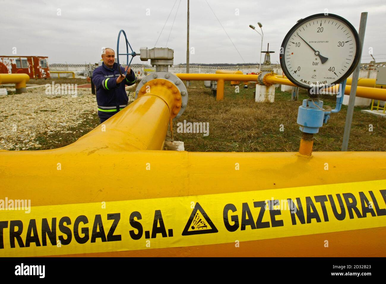 Romania Industry Italy High Resolution Stock Photography and Images - Alamy