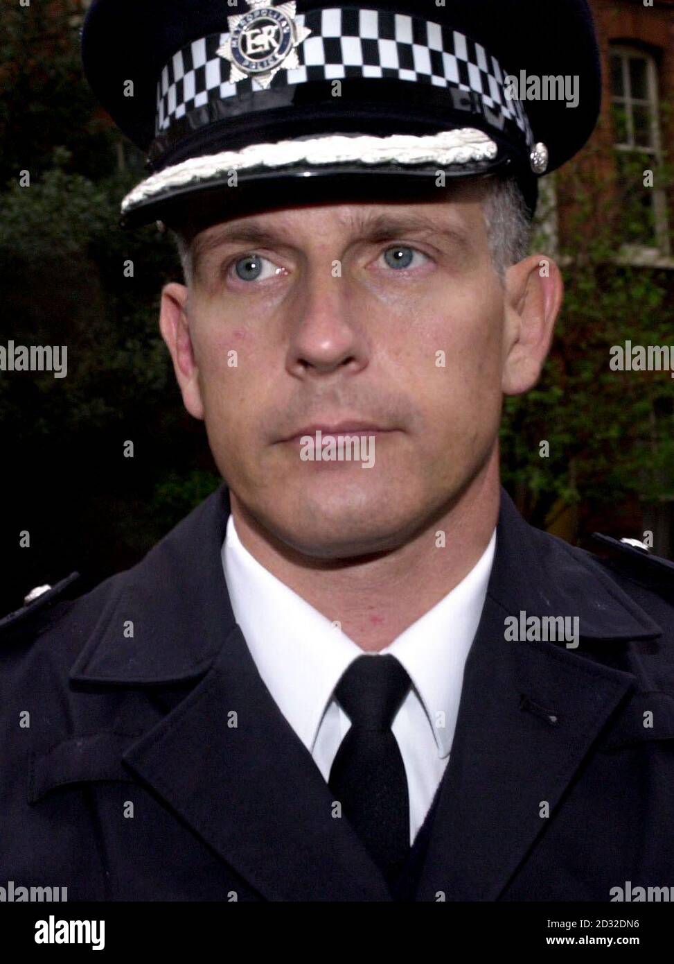 Gay policeman hi-res stock photography and images - Alamy