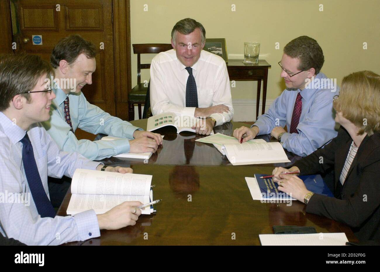 Team inside treasury on whitehall hi-res stock photography and images ...