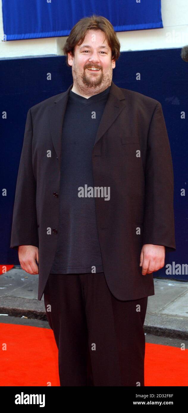 Comedian johnny vegas hi-res stock photography and images - Alamy