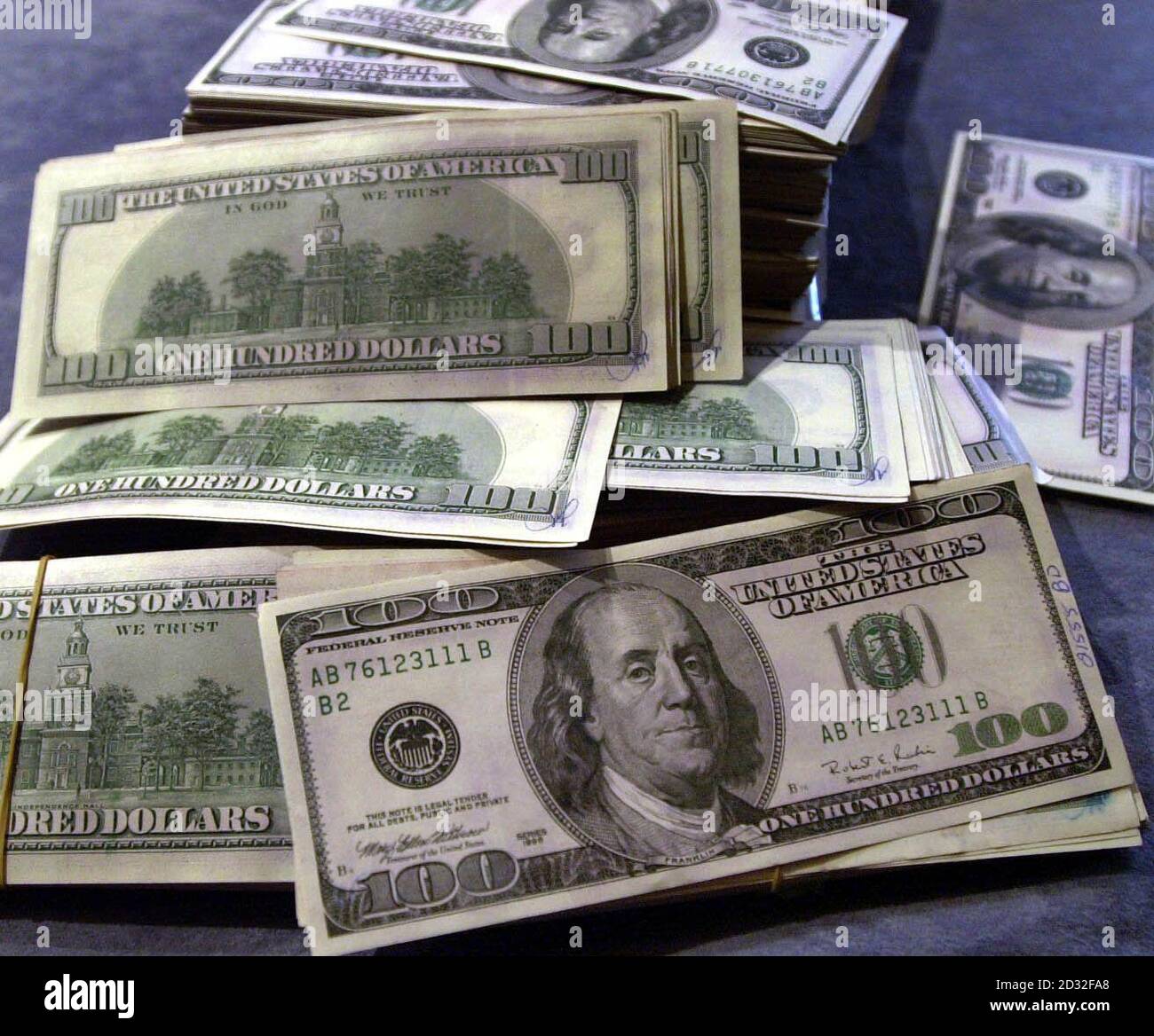 One million dollar bills hi-res stock photography and images - Alamy