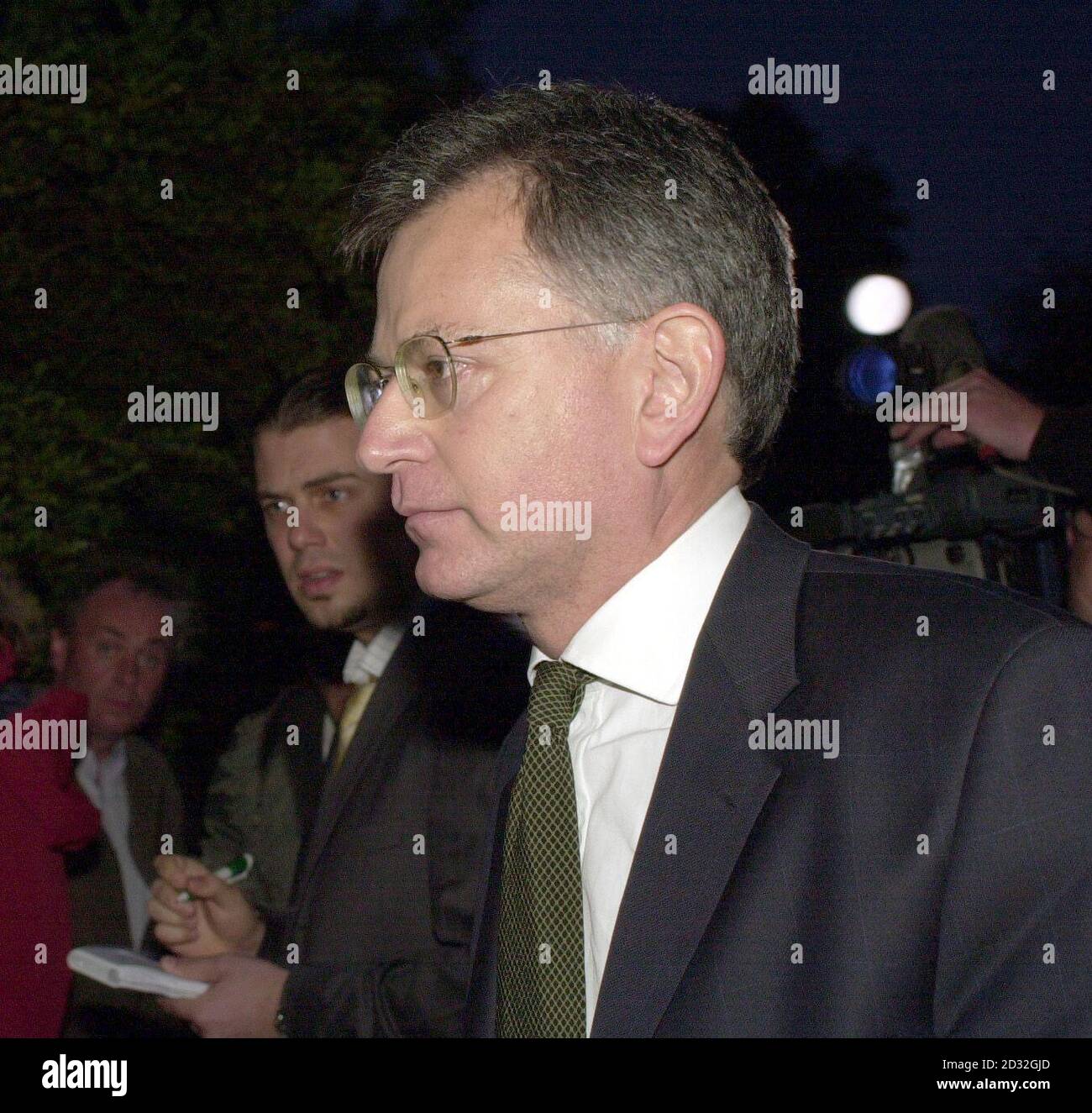 John alevroyiannis stephen byers hi-res stock photography and images ...