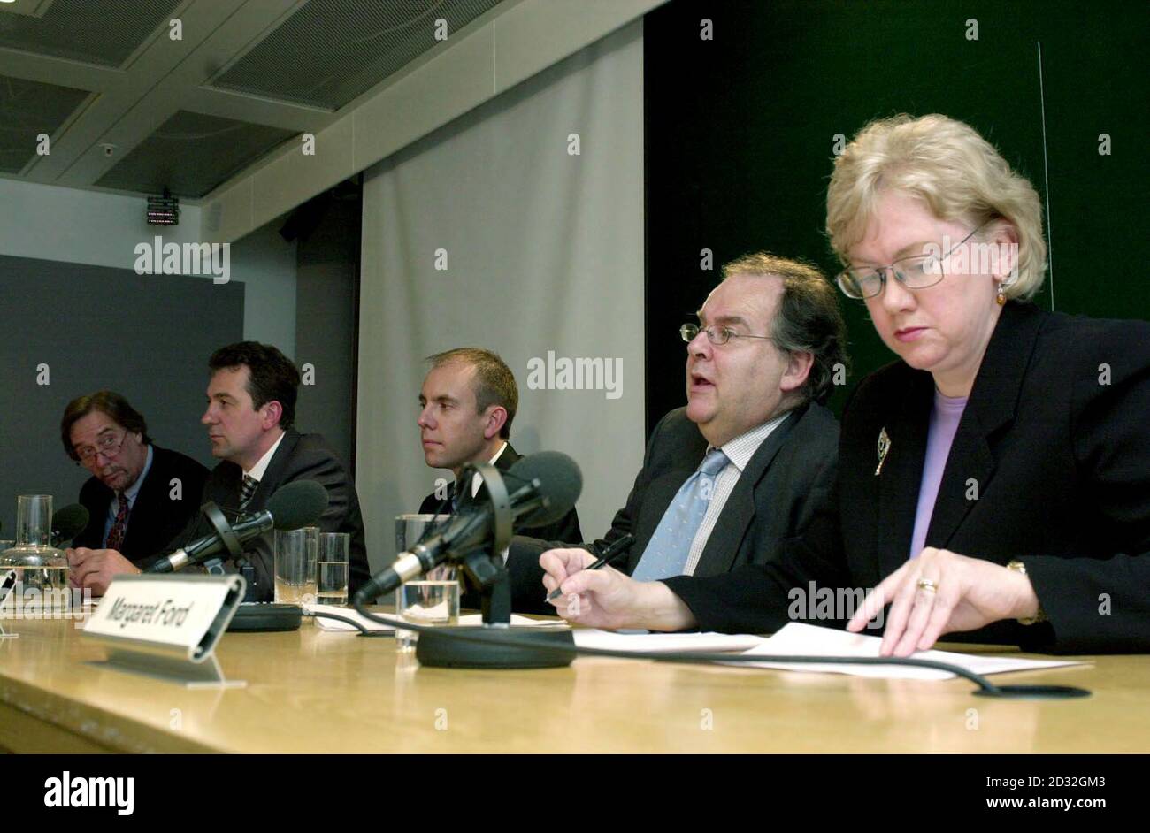 Lend lease hi-res stock photography and images - Alamy