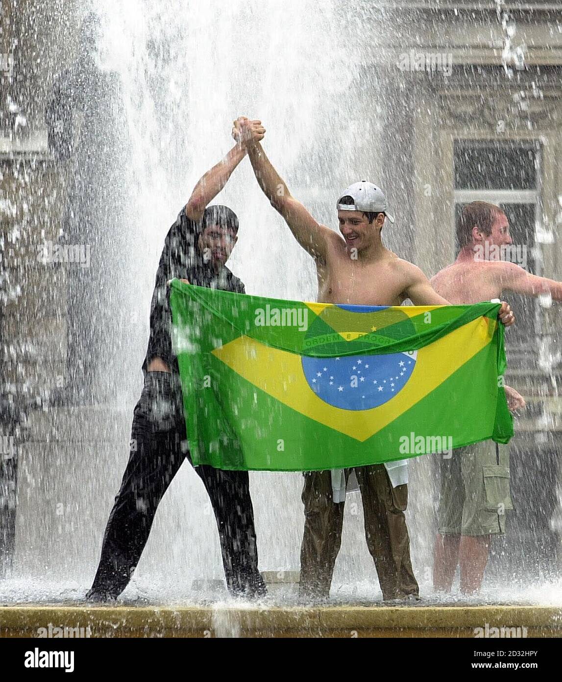World cup 2002 brazilian team hi-res stock photography and images - Alamy