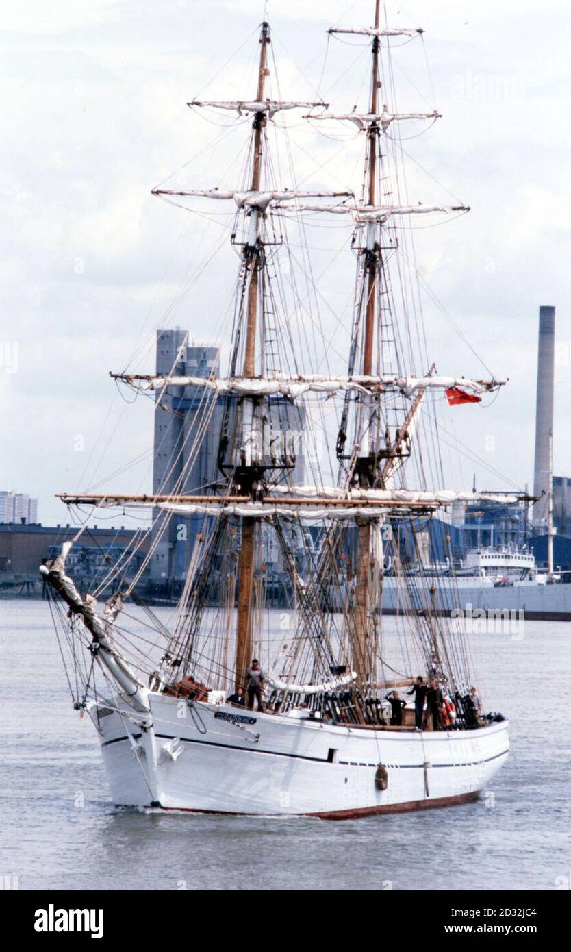The two-masted brig Cuidad de Inca motoring up the Thames at Greenwich ...