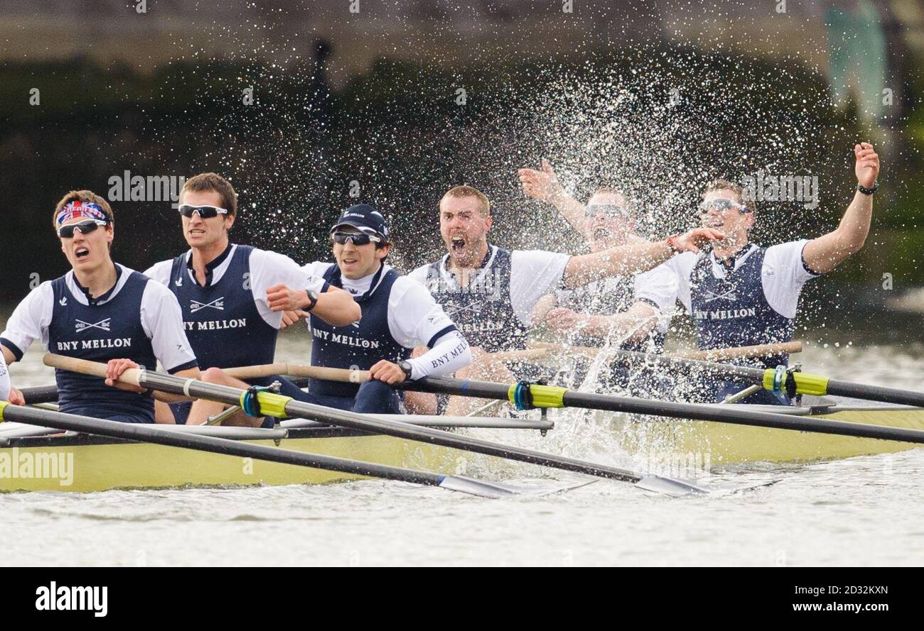 Oxford celebrate victory over Cambridge in the 159th Boat Race on the ...