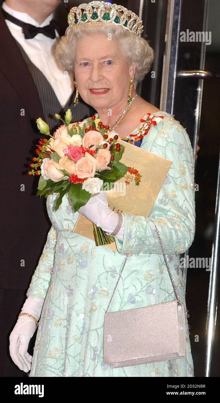 Britain's Queen Elizabeth II leaves after a gala performance at Roy ...