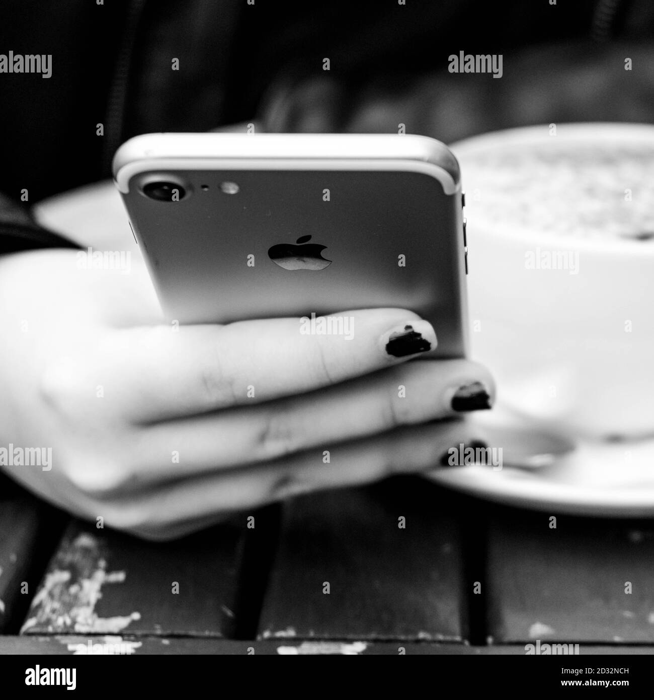 City holding smartphone Black and White Stock Photos & Images - Alamy
