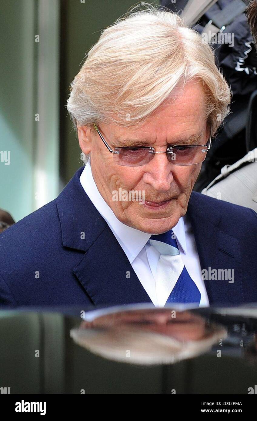 Coronation Street actor Bill Roach leaves Preston Magistrates' Court ...
