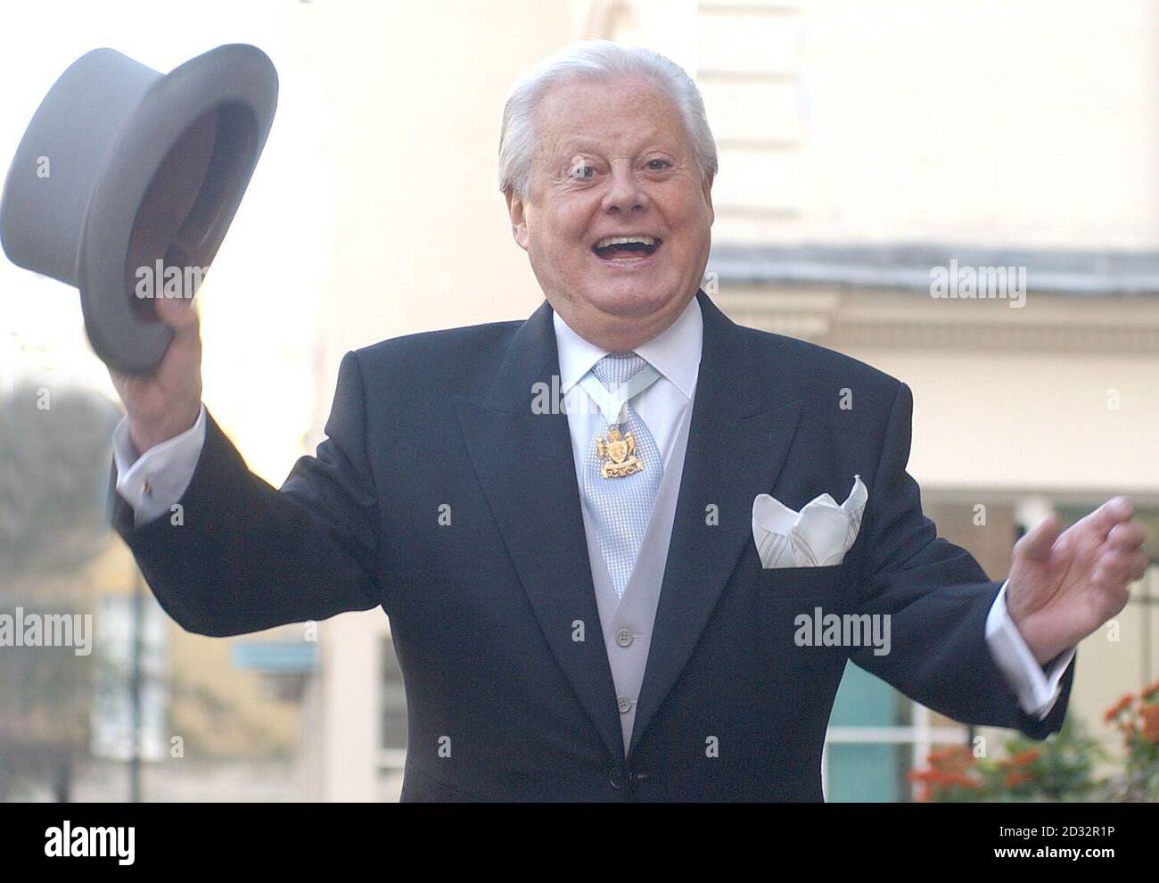 Danny la rue obe hi-res stock photography and images - Alamy