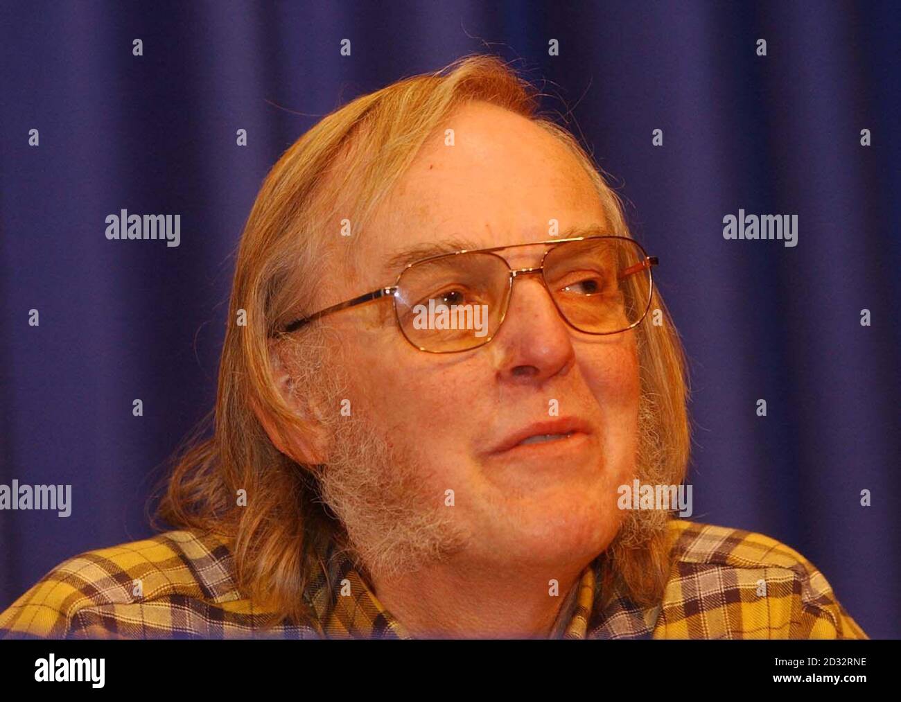 Professor Colin Pillinger introduces Beagle 2 work progress with live ...