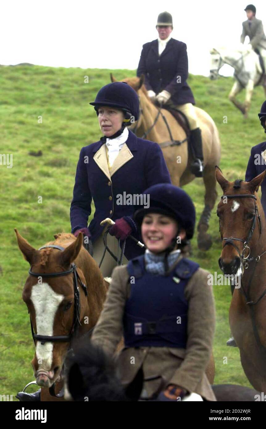 Princess anne helmet princess anne princess royal hi-res stock ...