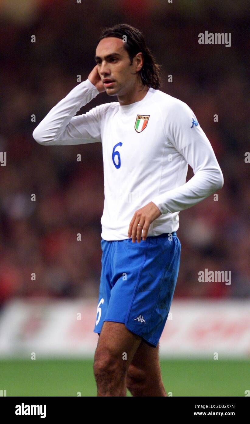 Nesta 2003 hi-res stock photography and images - Alamy