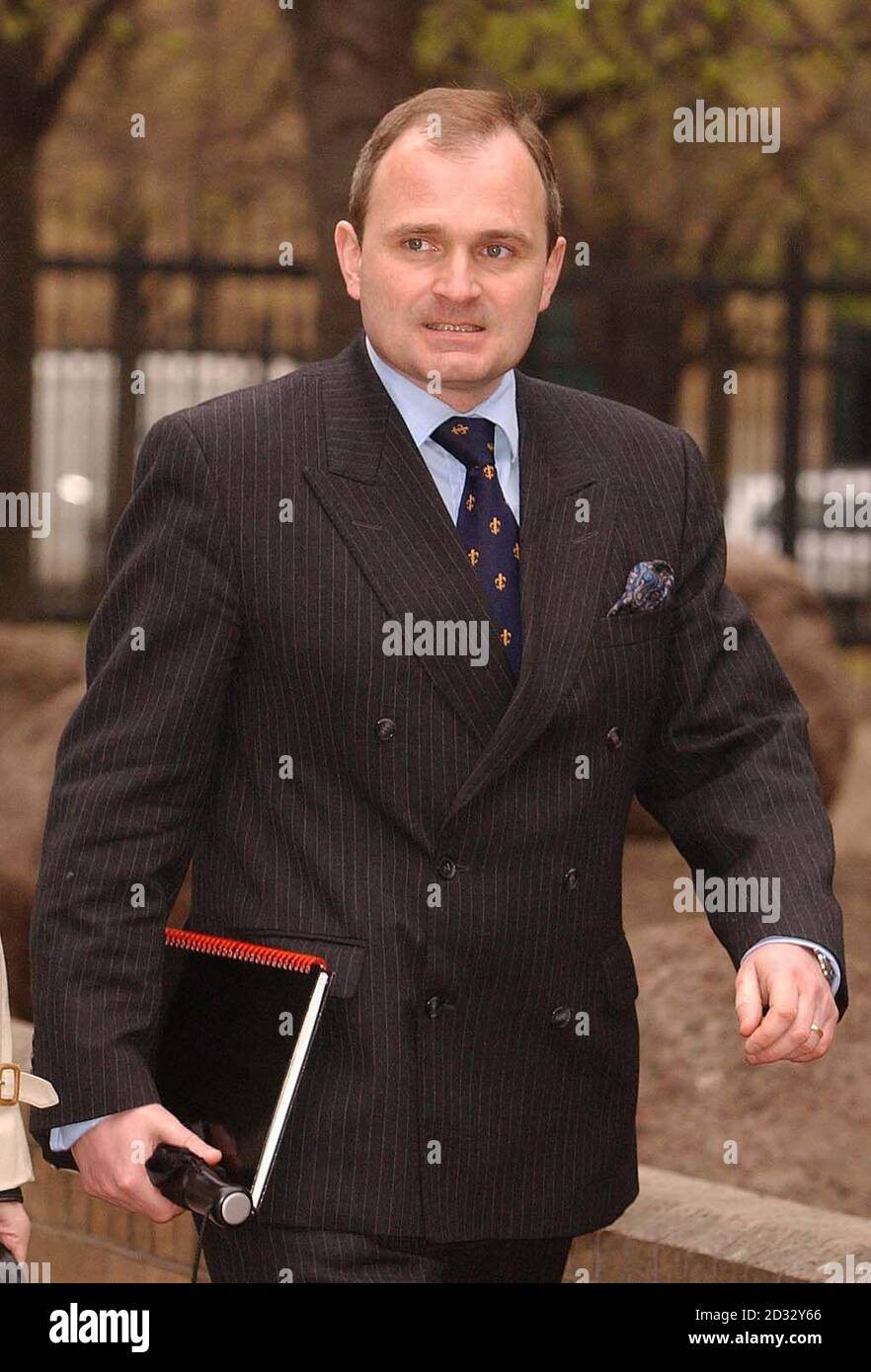 Major Charles Ingram arrives at Southwark Crown Court as his case ...