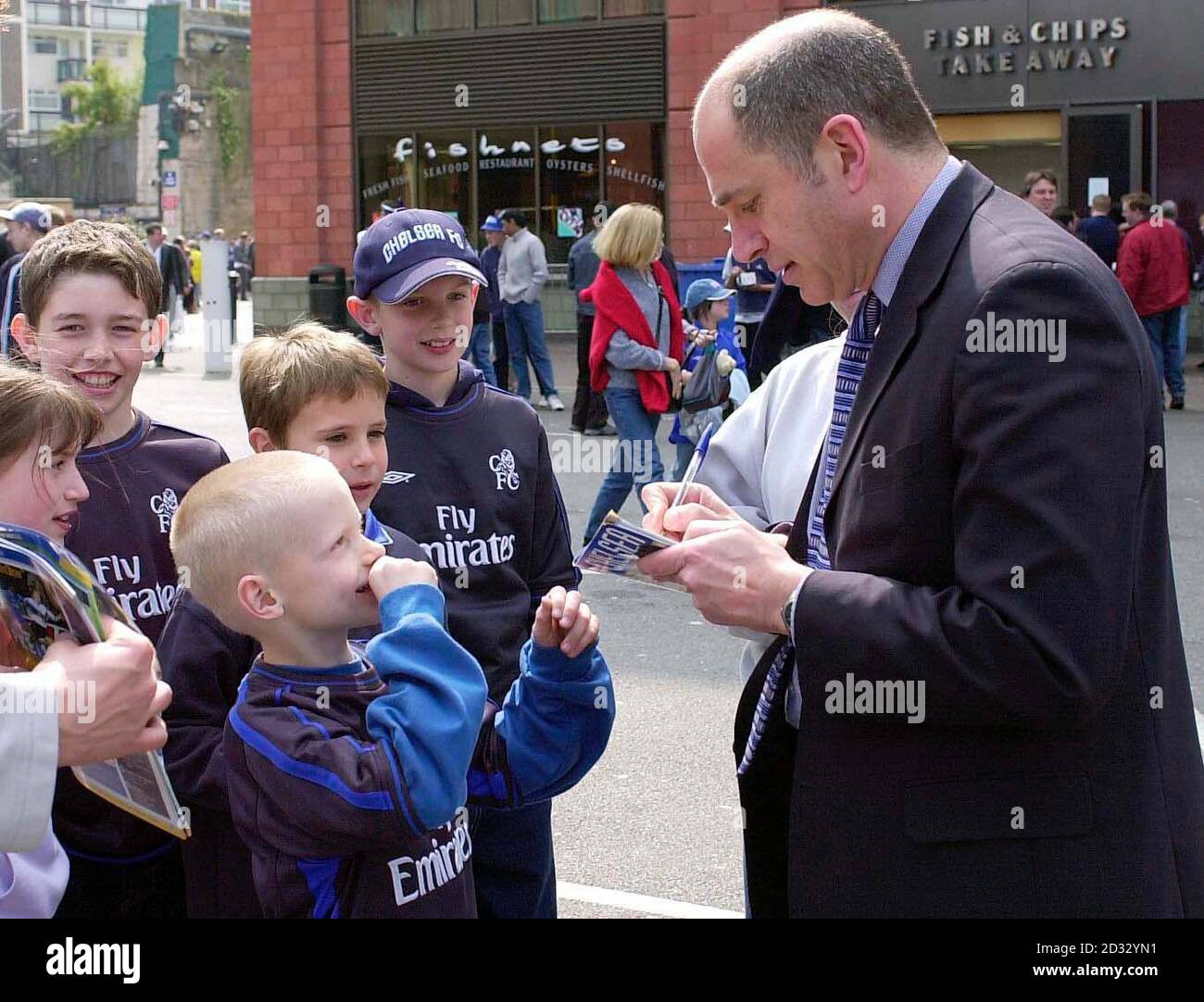 Chelsea tv presenter neil barnet signs autographs at stamford bridge hi ...