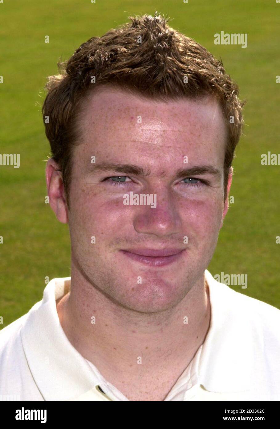 Essex cricket player Tim Phillips Stock Photo - Alamy