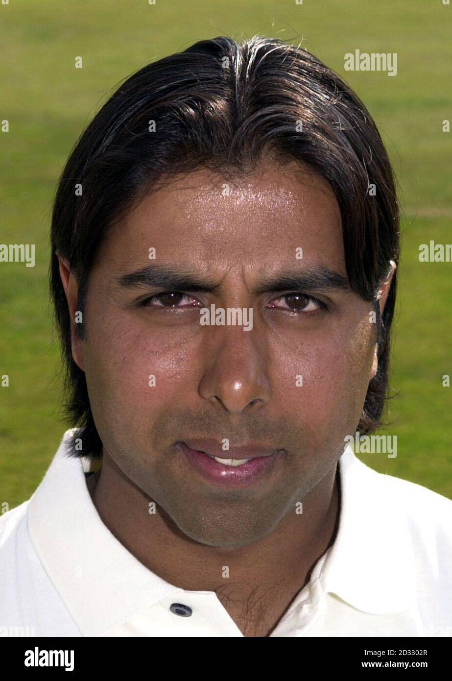 Essex cricket player Aftab Habib Stock Photo - Alamy