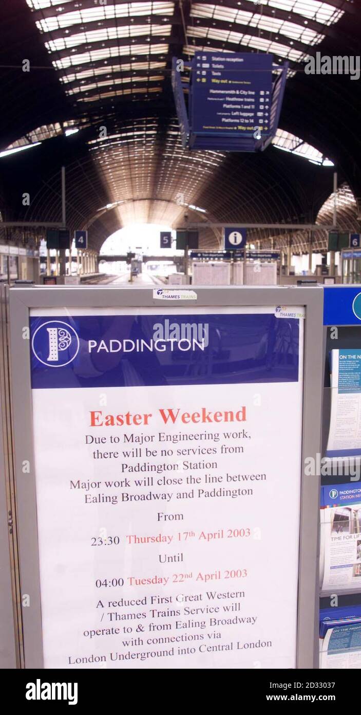 Paddington station sign hi-res stock photography and images - Alamy