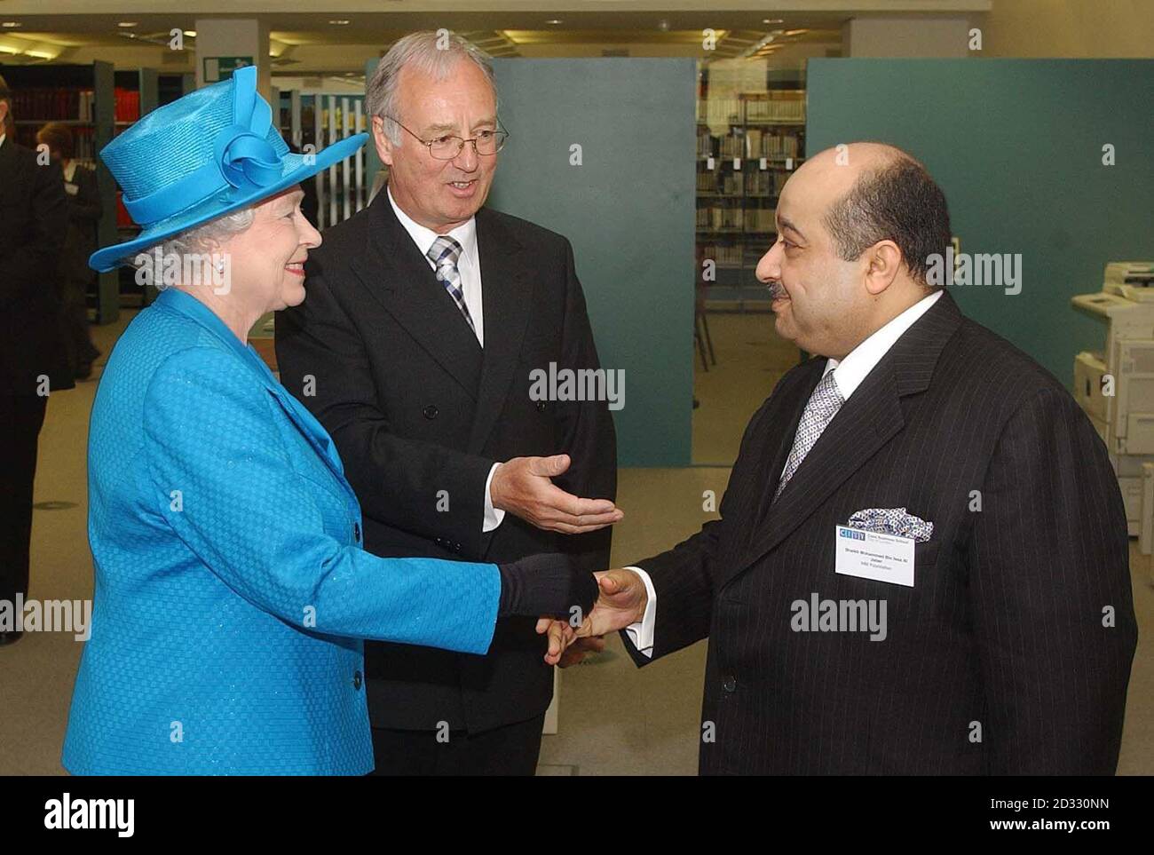 Britain's Queen Elizabeth II with David Rhind the Vice Chancellor ...