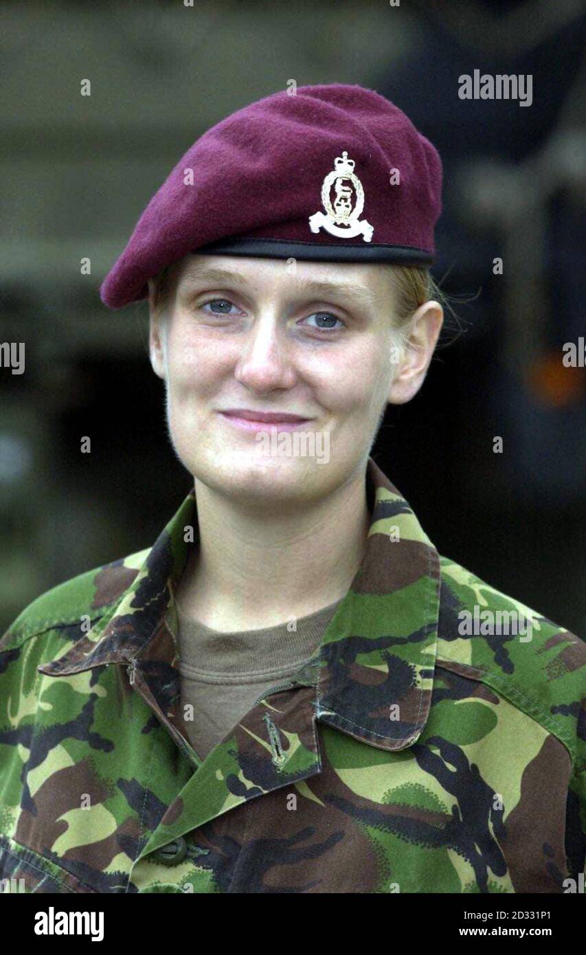 The first female soldier to enter Iraq, Lance Corporal Georgina Lord ...