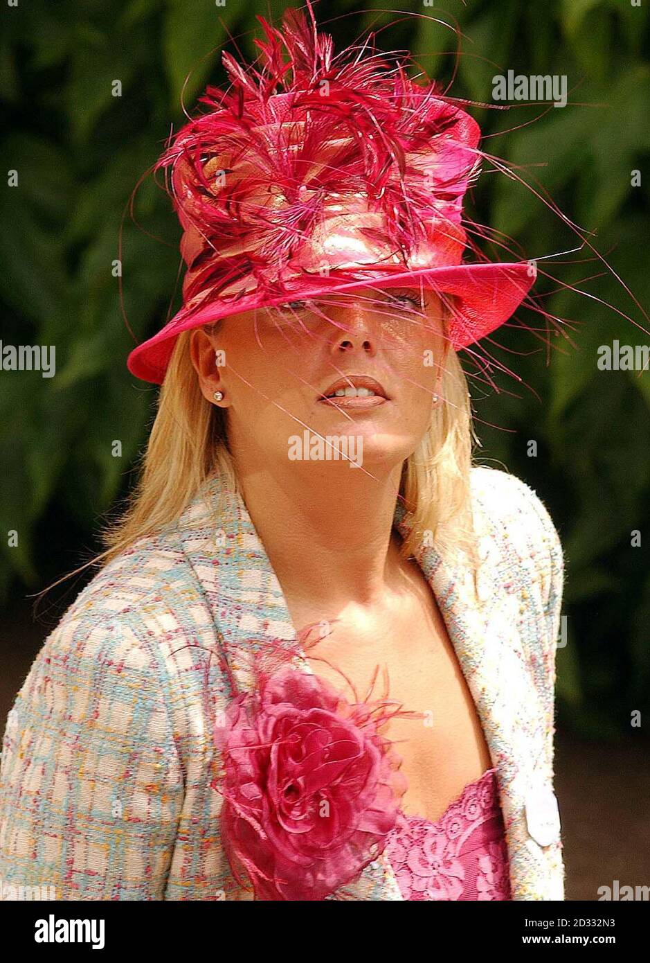 The ladies make the most of the last day of Royal Ascot, to show of ...