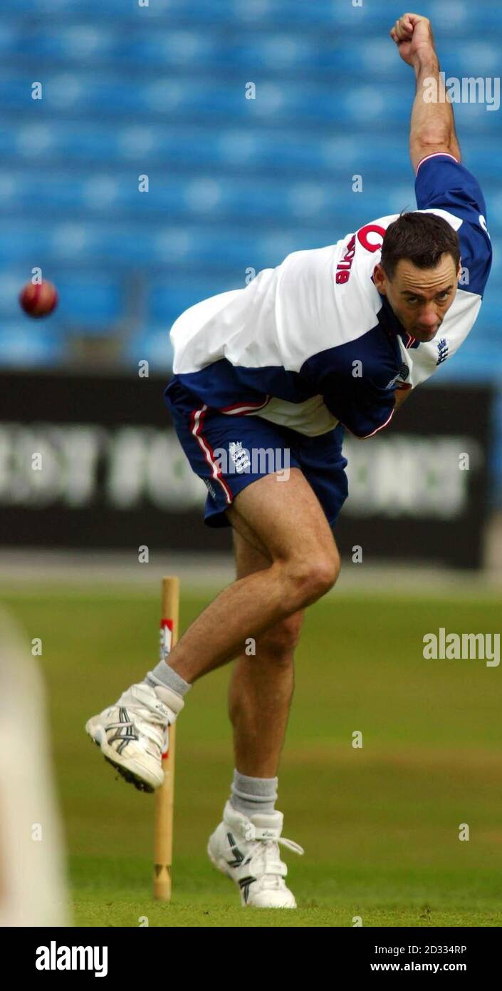 Cricket martin bicknell hi-res stock photography and images - Alamy