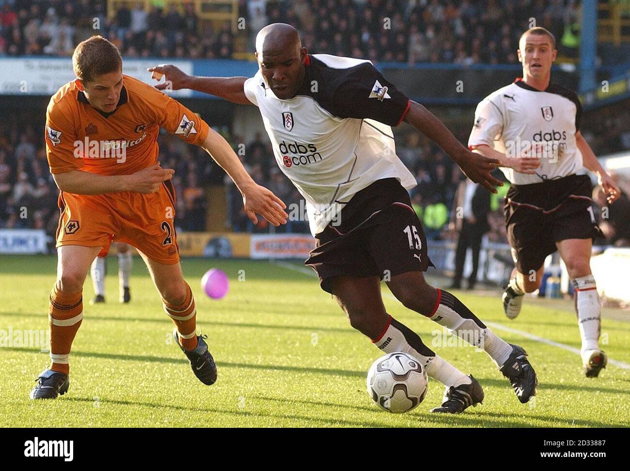 Action sport football barry hayles hi-res stock photography and images ...
