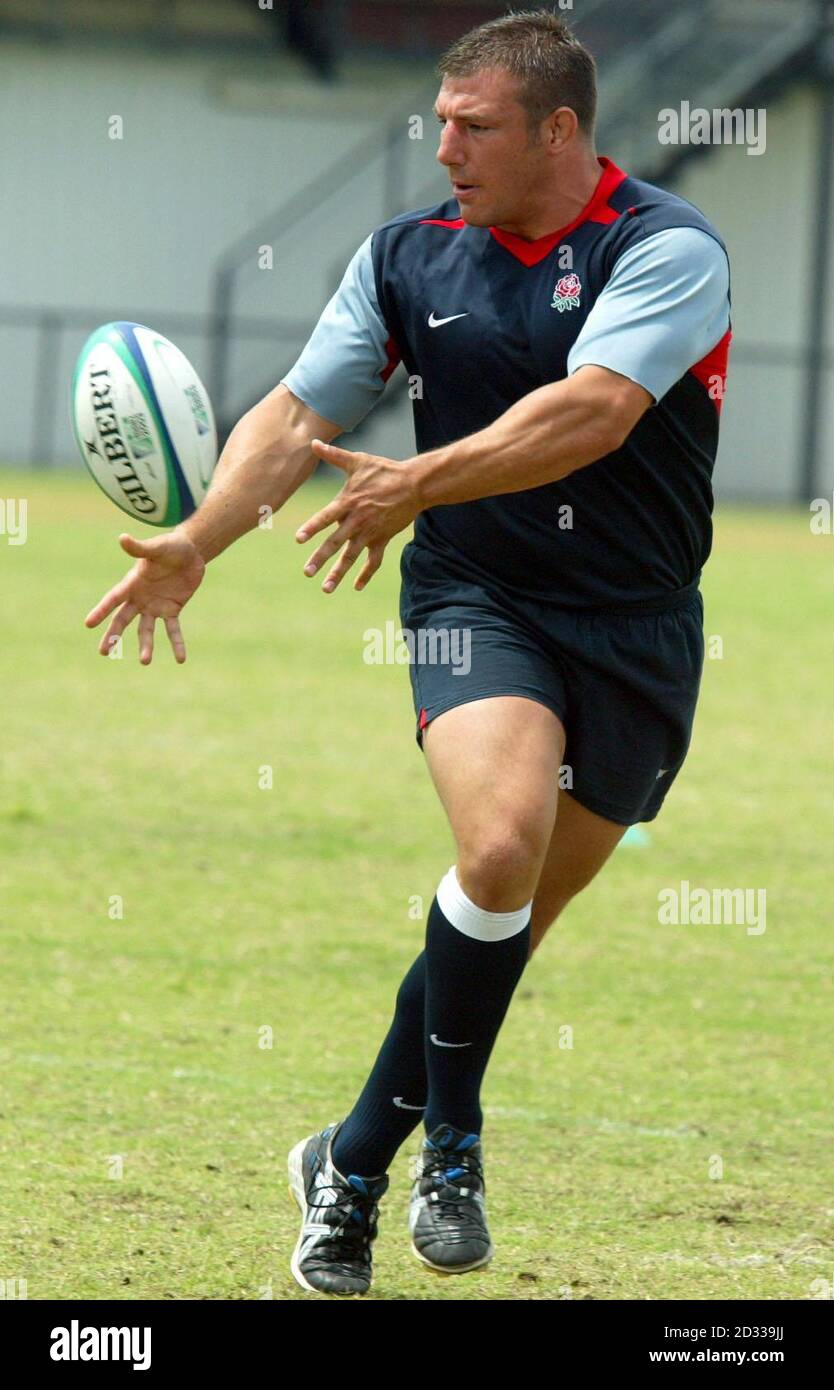 Sport rugby union training julian white hi-res stock photography and ...