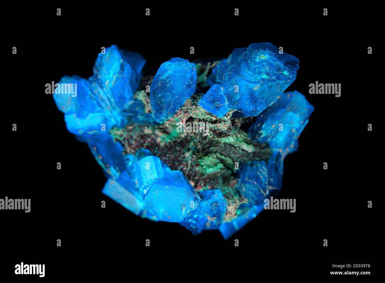 Copper sulfate crystallization hi-res stock photography and images - Alamy