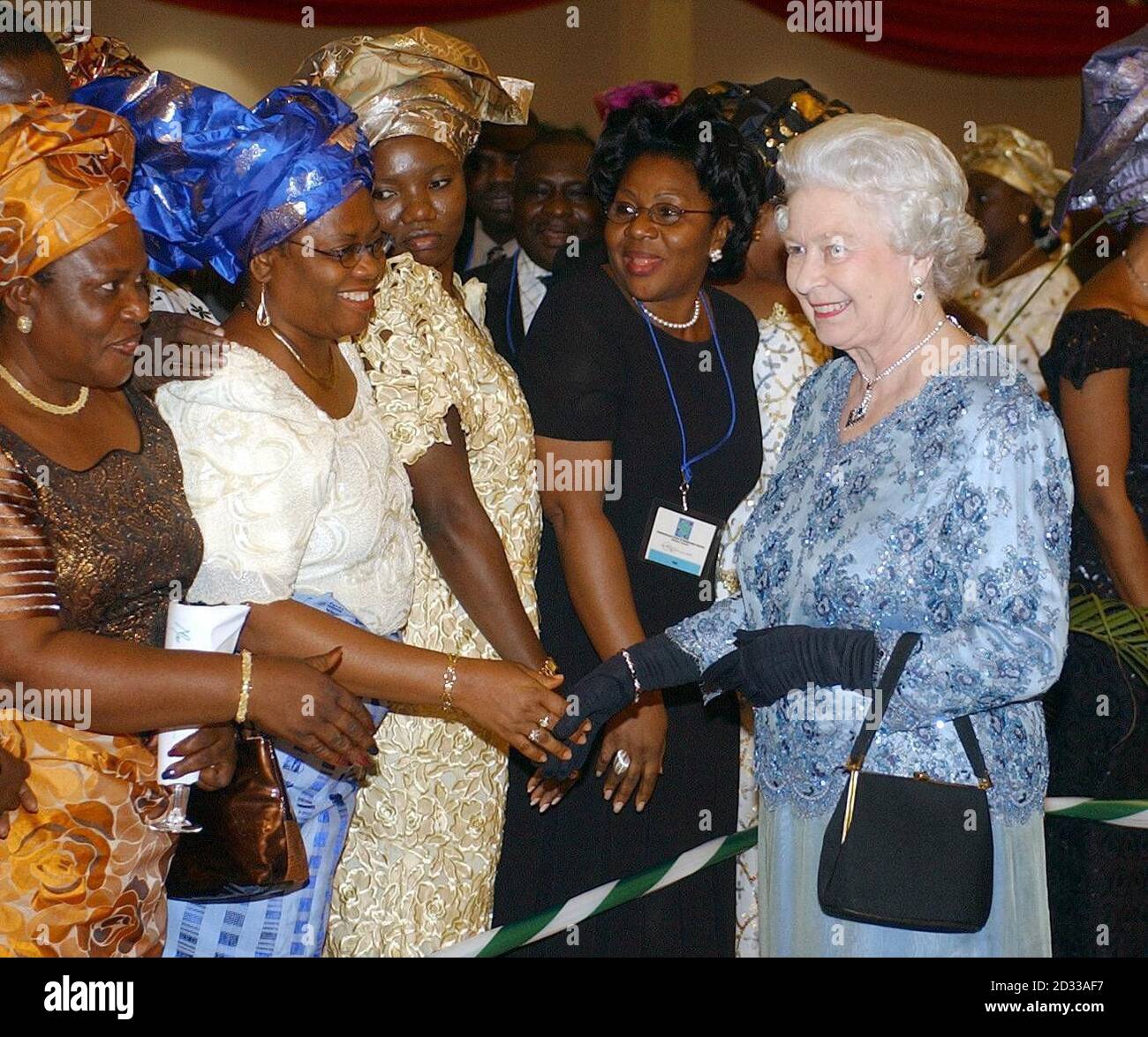 Queen elizabeth ii 1956 hi-res stock photography and images - Alamy