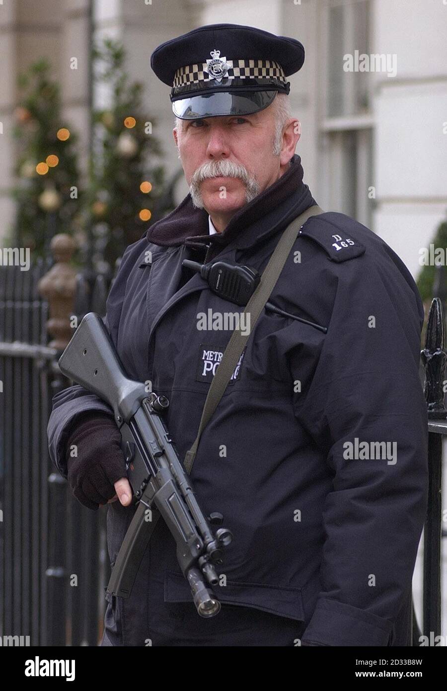 Us embassy security measures hi-res stock photography and images - Alamy