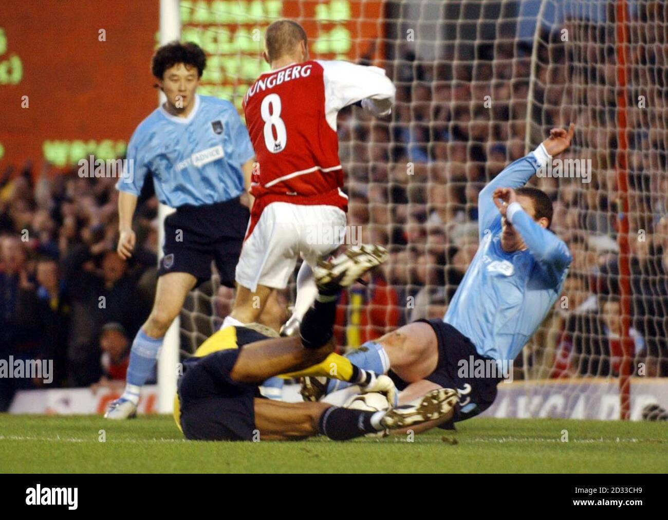 Number 8 manchester hi-res stock photography and images - Alamy