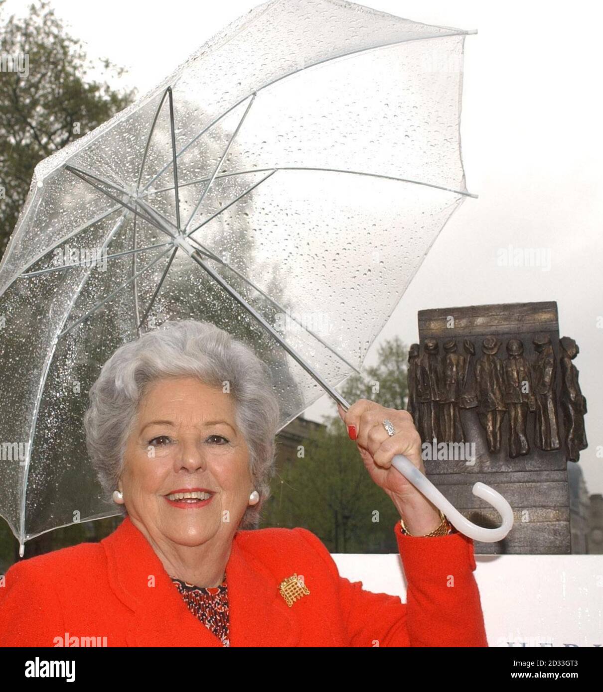 House of commons speaker betty boothroyd hi-res stock photography and ...