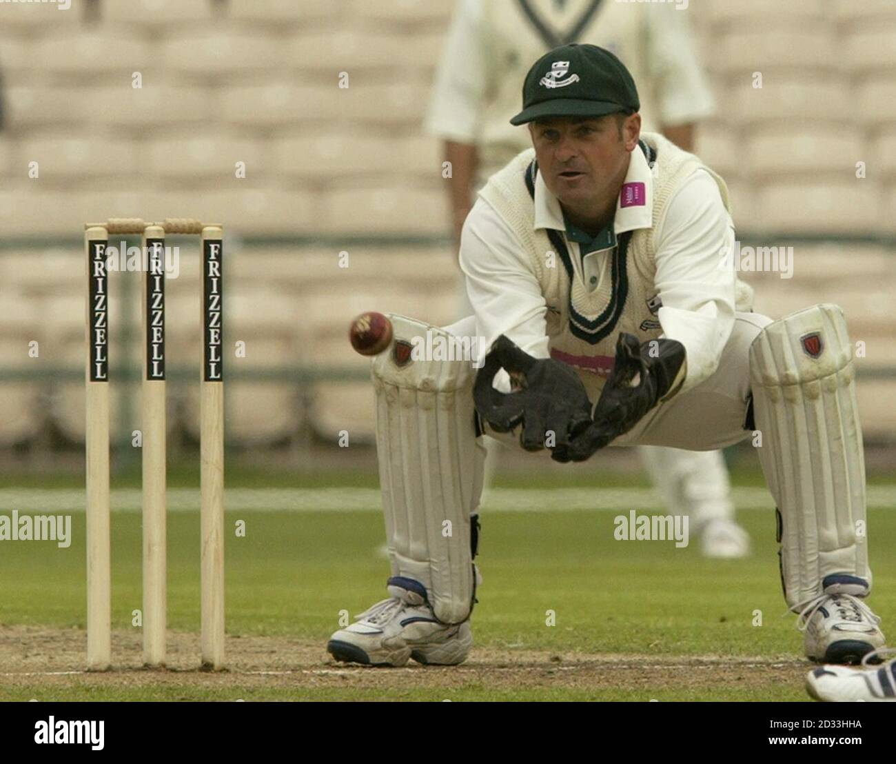Sport cricket stock action steve rhodes hi-res stock photography and ...