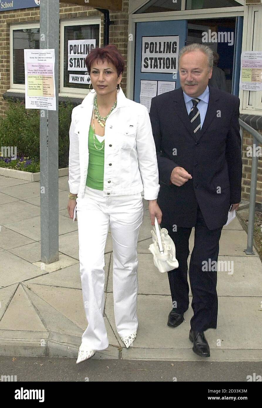 George galloway wife hi-res stock photography and images - Alamy