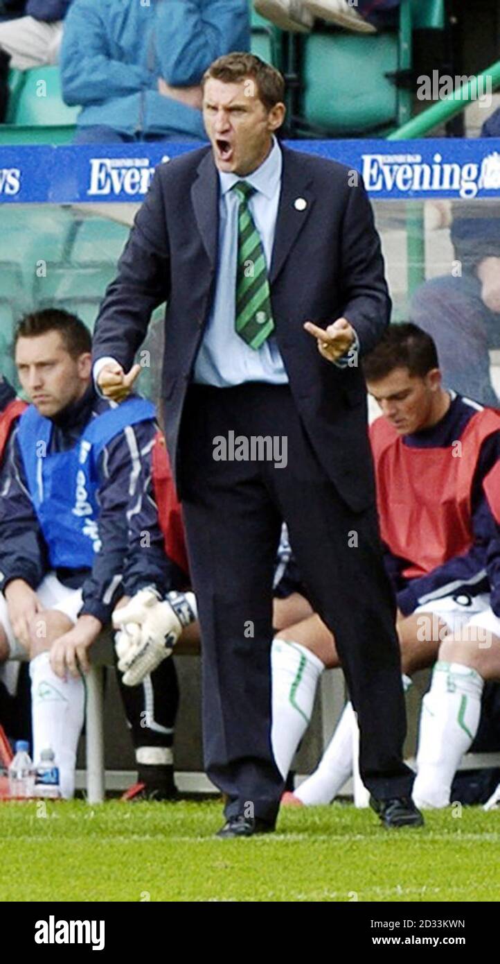 Hibernian european cup hi-res stock photography and images - Alamy