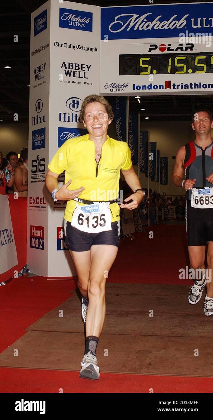 Jane Tomlinson the terminal cancer sufferer who has raised more than ...