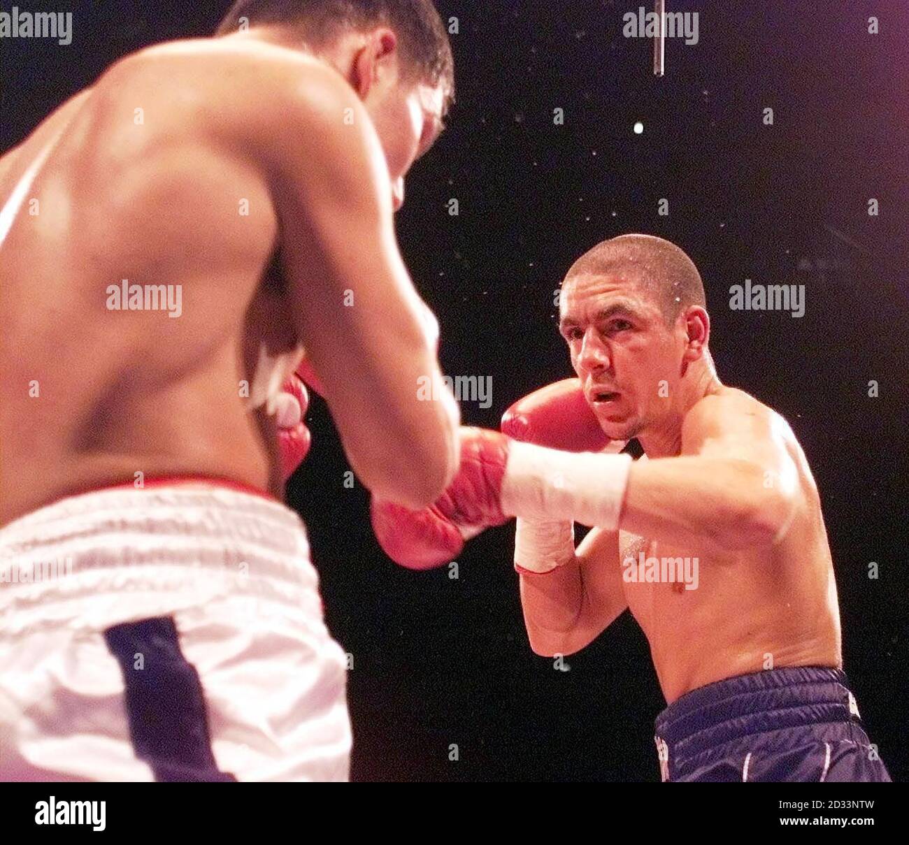 Wbo light middleweight title fight hi-res stock photography and images ...