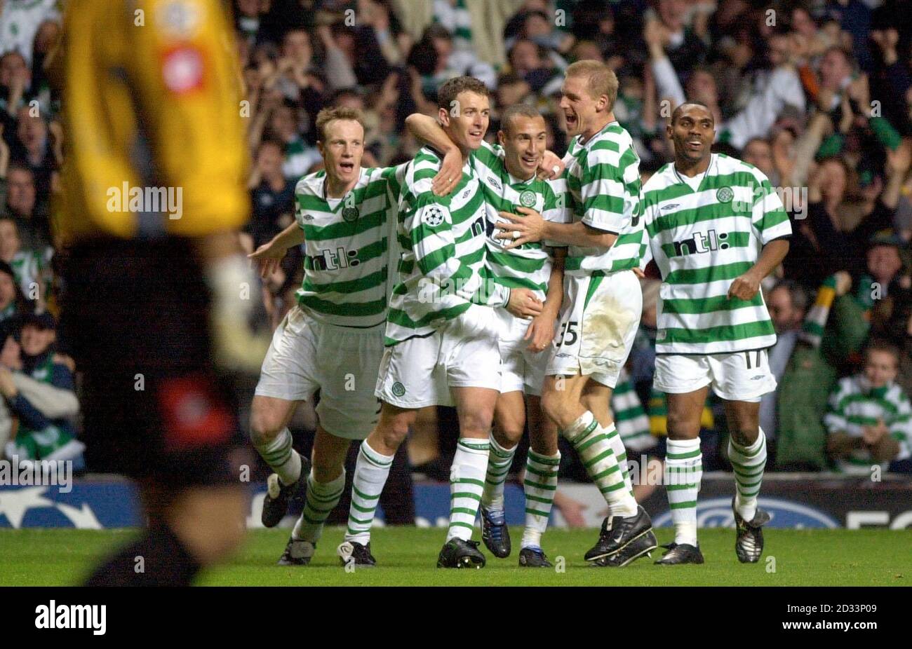 Chris Sutton celebrates Celtic's fourth goal during the UEFA Champions ...